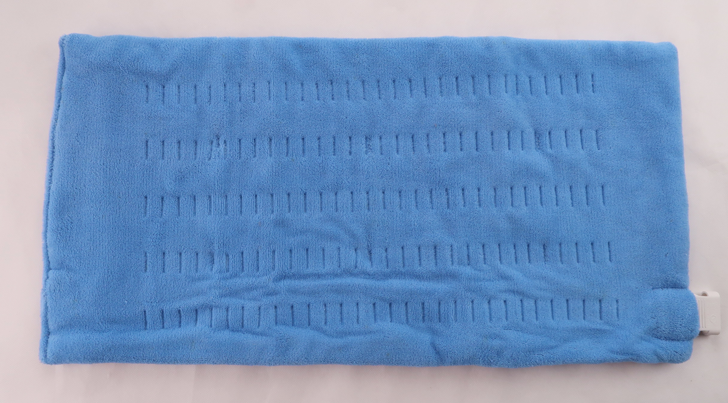 Microplush Polyester Blue Heating Pad With Overheating Protection